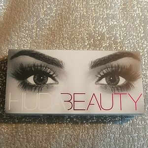 Huda Beauty Makeup | Lashes Sasha | Poshmark